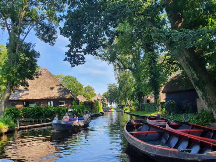 From Amsterdam: Giethoorn Small Group Tour with Boat Ride | GetYourGuide