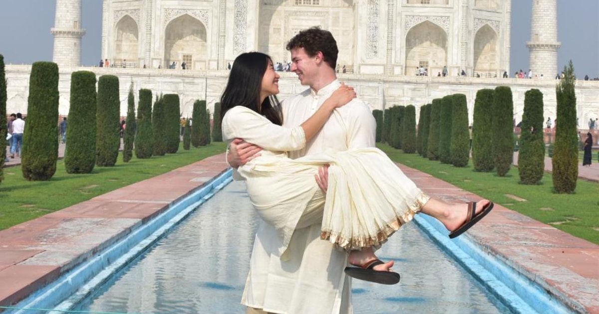 Agra:Zone Skip-The-Line Guided Tour | GetYourGuide