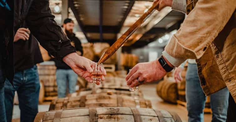 Bootleggers and Bloodshed: Tennessee Whiskey Tasting Tour | GetYourGuide
