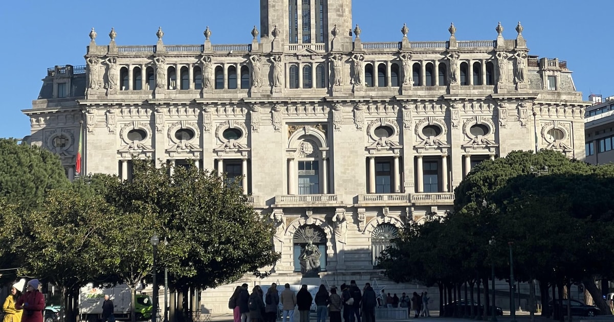 Porto: Guided City Highlights Walking Tour | GetYourGuide