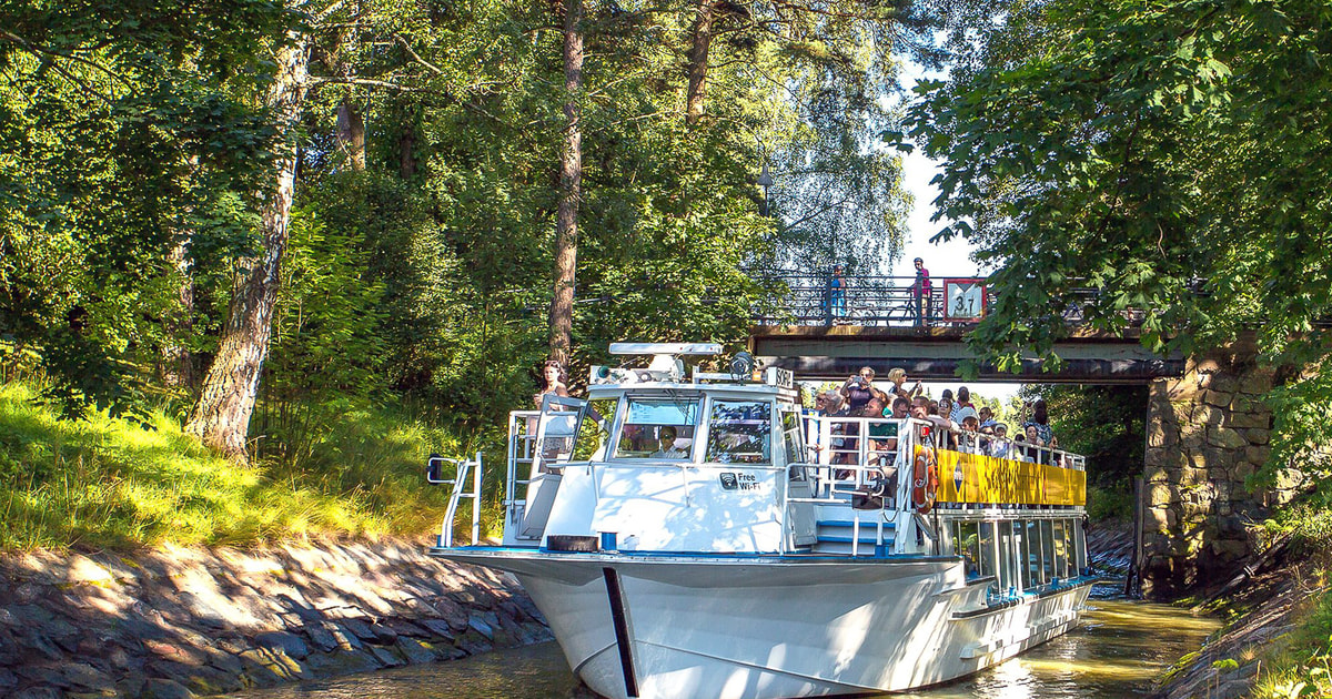 Helsinki: Rondvaart over het kanaal met audiocommentaar | GetYourGuide
