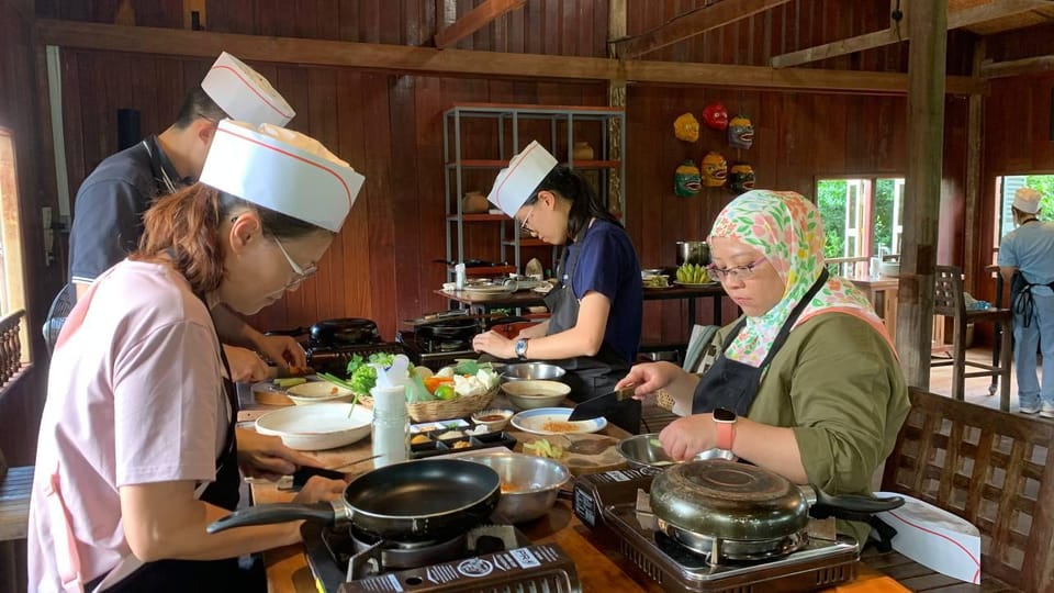 City Tour & Cooking Class | GetYourGuide