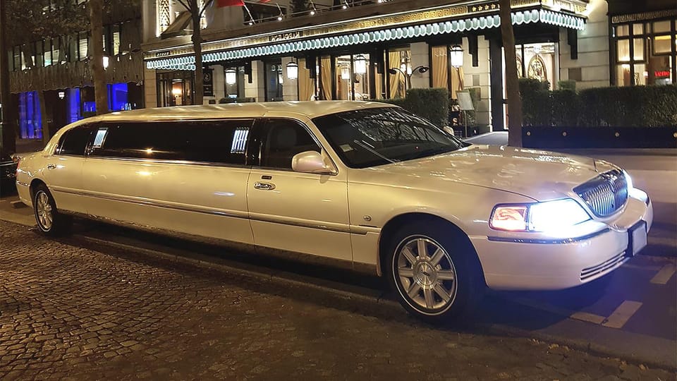 Paris: Romantic Limousine Tour | GetYourGuide