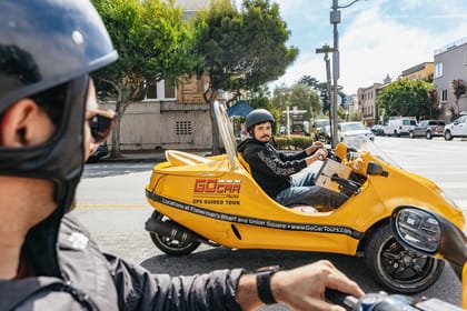 San Francisco: Golden Gate Bridge and Lombard GoCar Tour | GetYourGuide