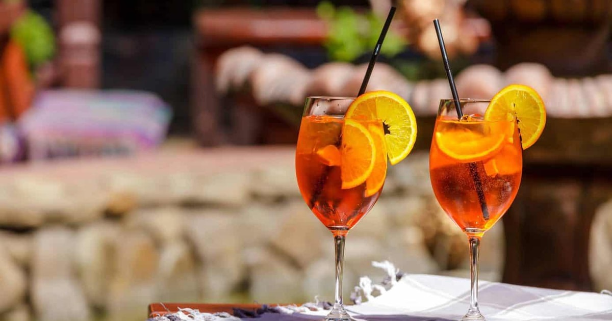 Sewilla: Degustacja Spritza | GetYourGuide