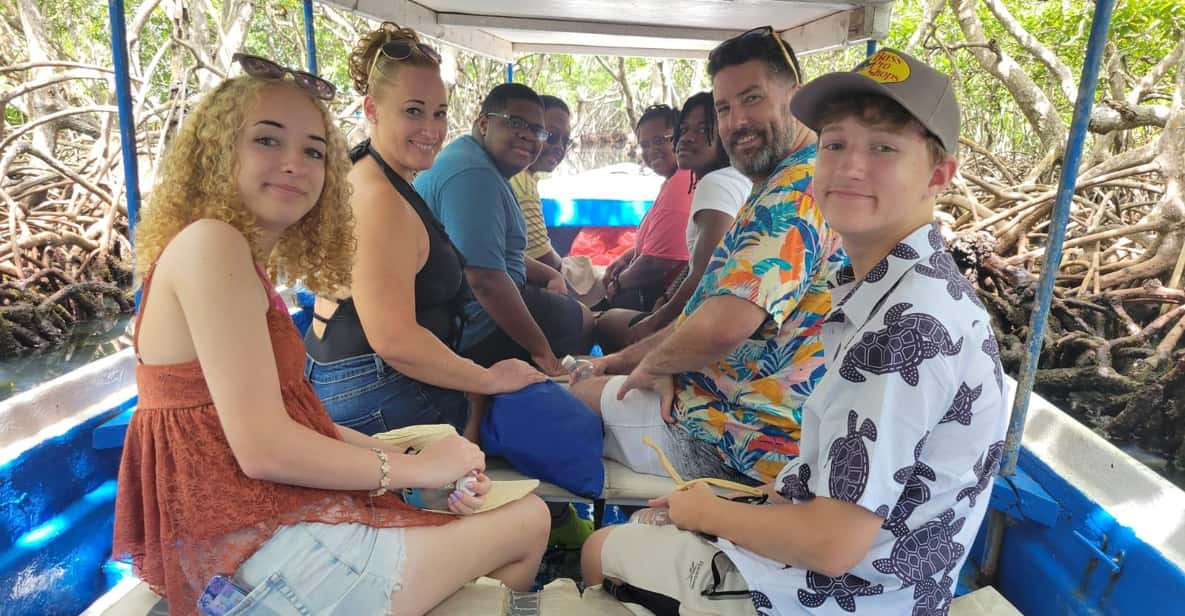 Roatan Mangrove Tunnel, wildlife encounter, food tasting | GetYourGuide