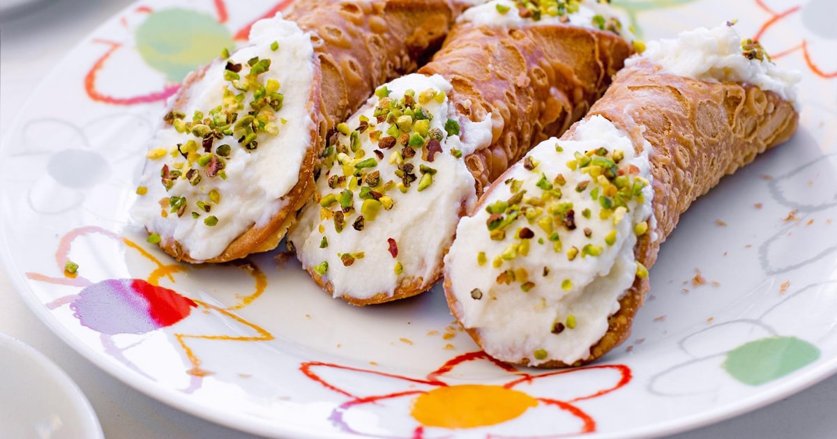 Taormina: Cannoli Making Class | GetYourGuide