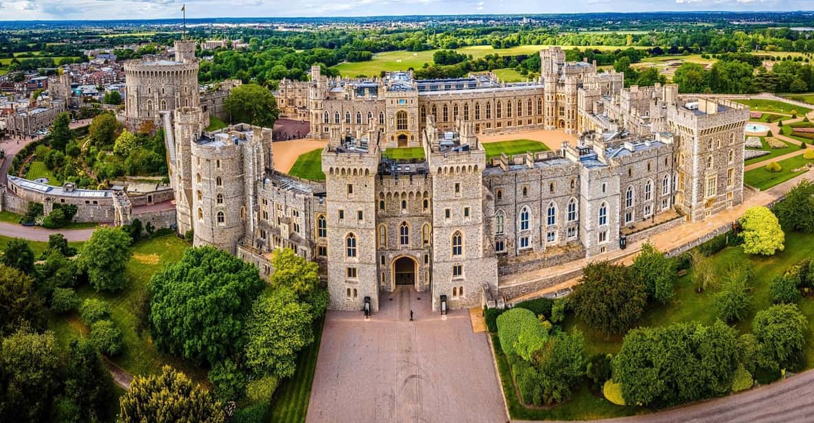 De Southampton: Viagem de ida e volta privada ao Castelo de Windsor ...