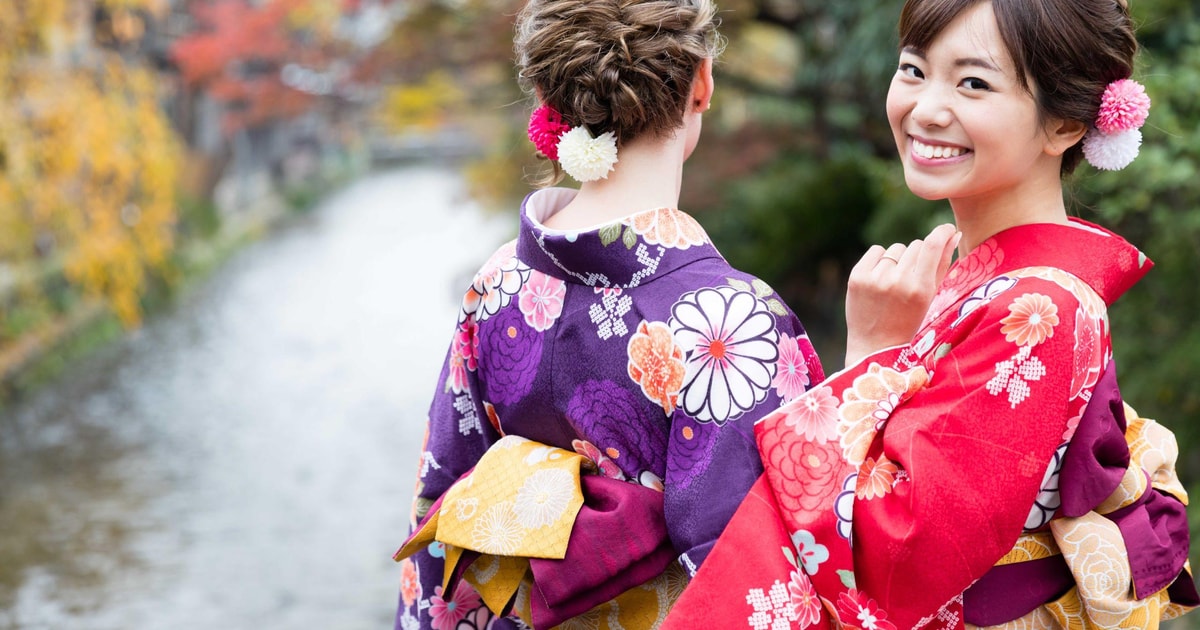 Fukuoka: Kimono & Yukata Rental + Hakata City Walking Tour | GetYourGuide