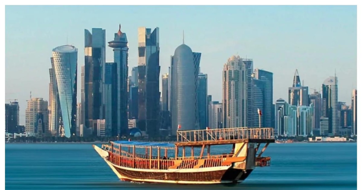 Doha: Evening Dhow Cruise with Box Park, Corniche & Pearl | GetYourGuide