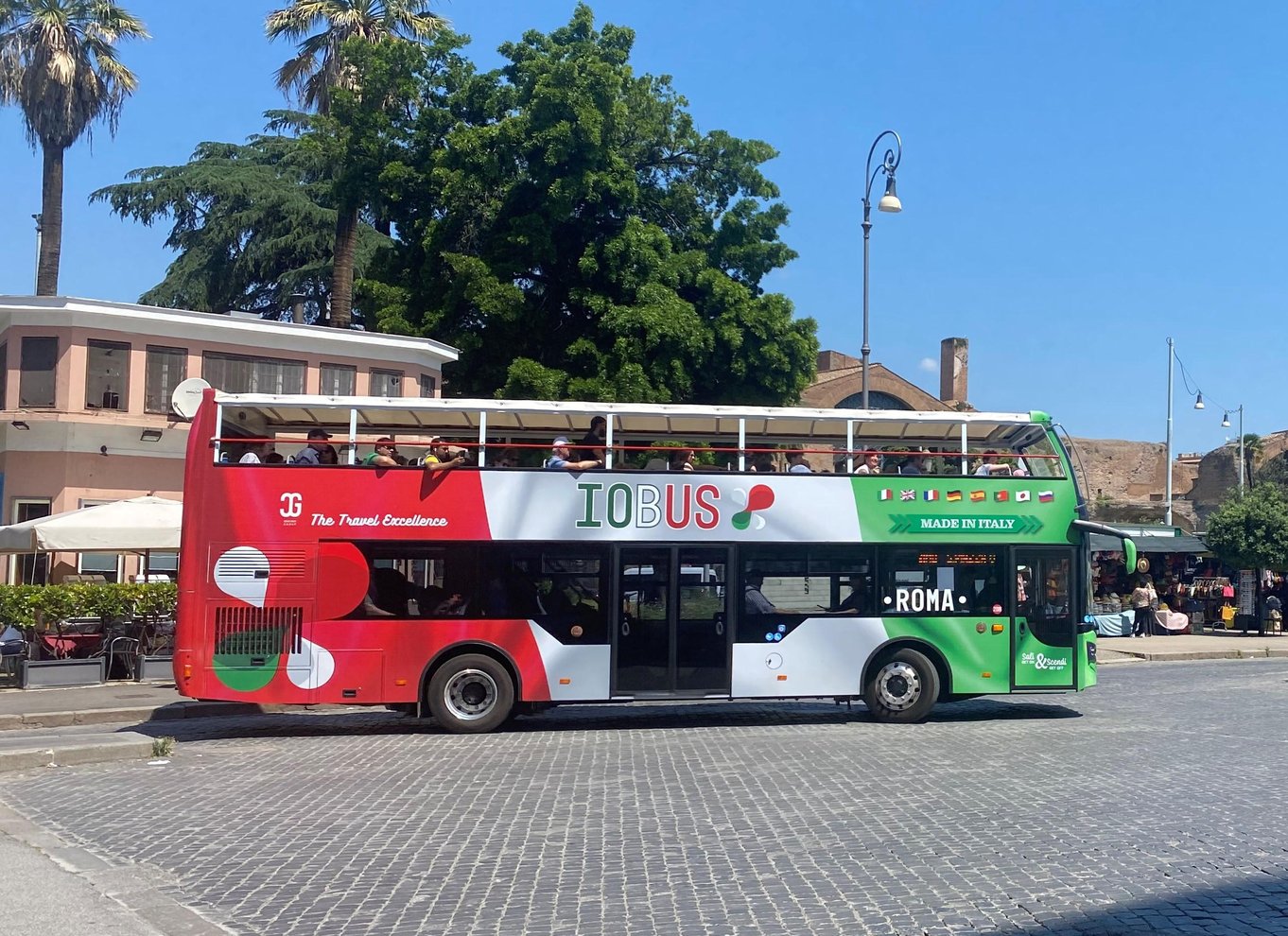 Rome: Open-Top Hop-On Hop-Off Bus City Tour | BookYourTour.com