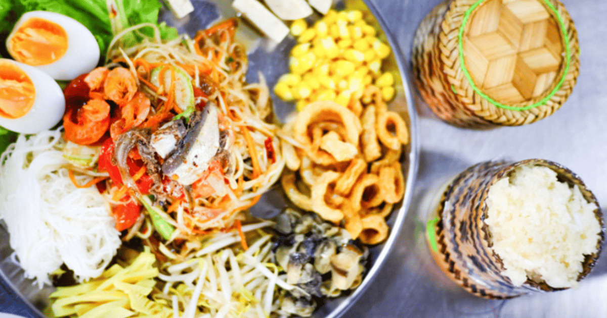 Bangkok: Bizarre Food Challenge Tour with Tuk Tuk Ride | GetYourGuide