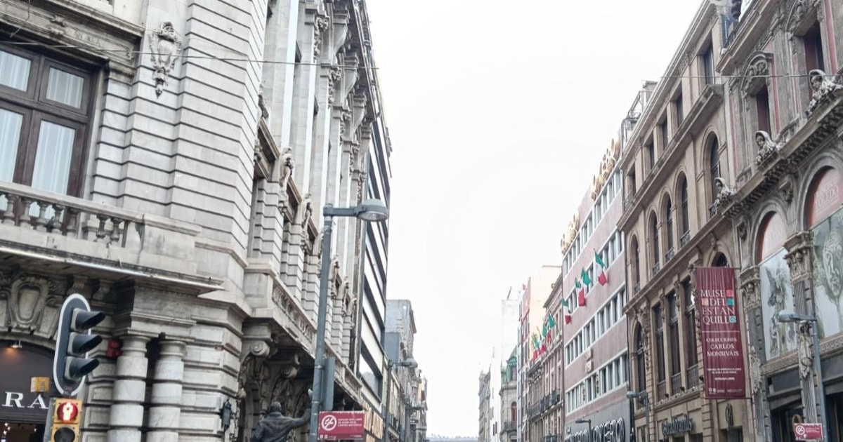 Chronicles of the Center: Living Stories of Mexico City | GetYourGuide