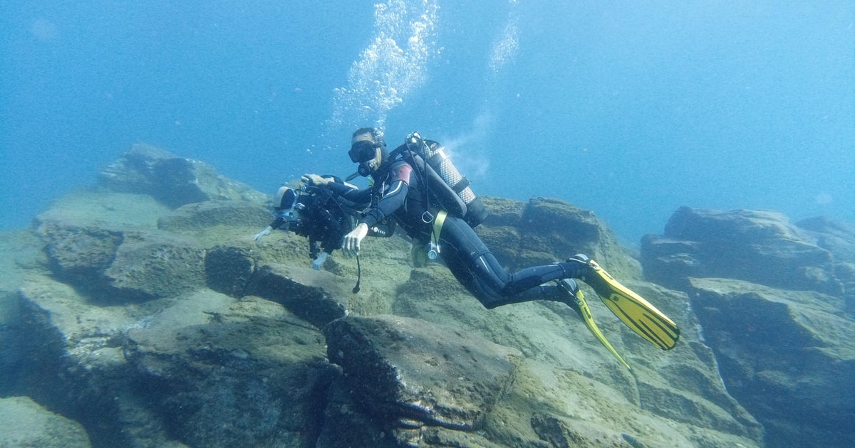 Tenerife; Discover Scuba diving piscina y barco máx 2 alumnos ...