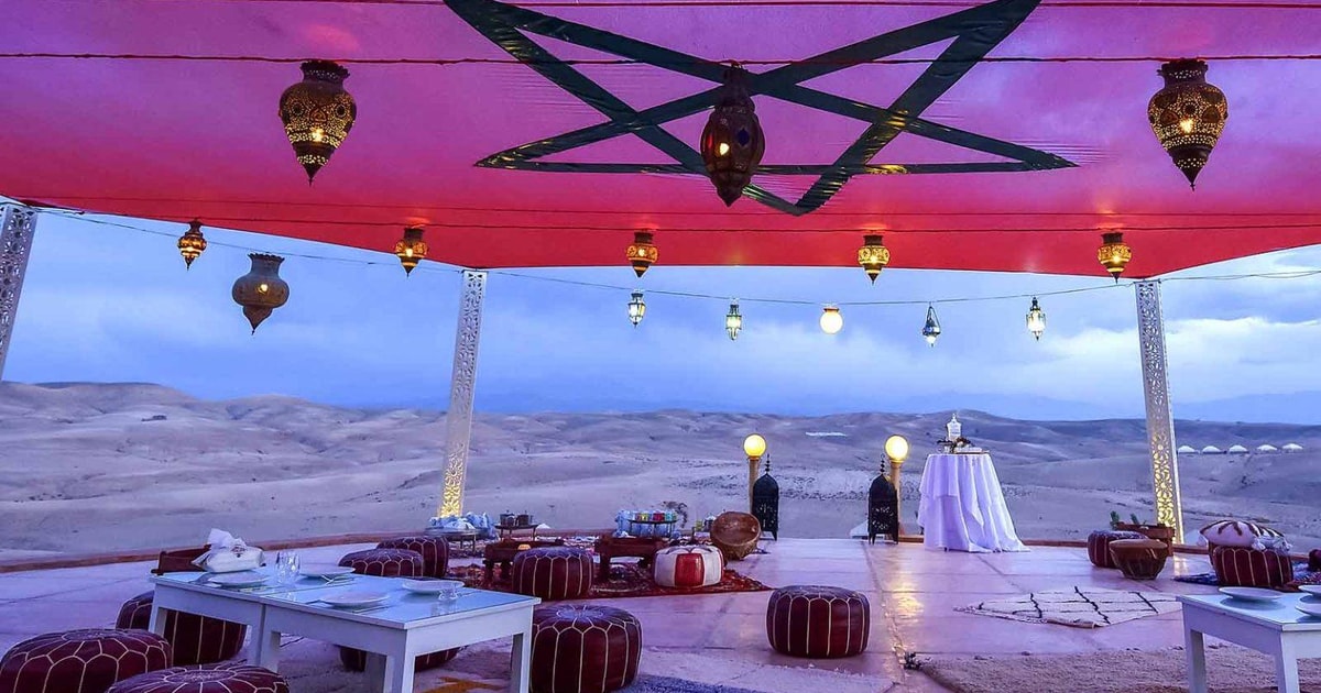 Marrakech : Diner in Agafay Desert with Music & Fire show | GetYourGuide
