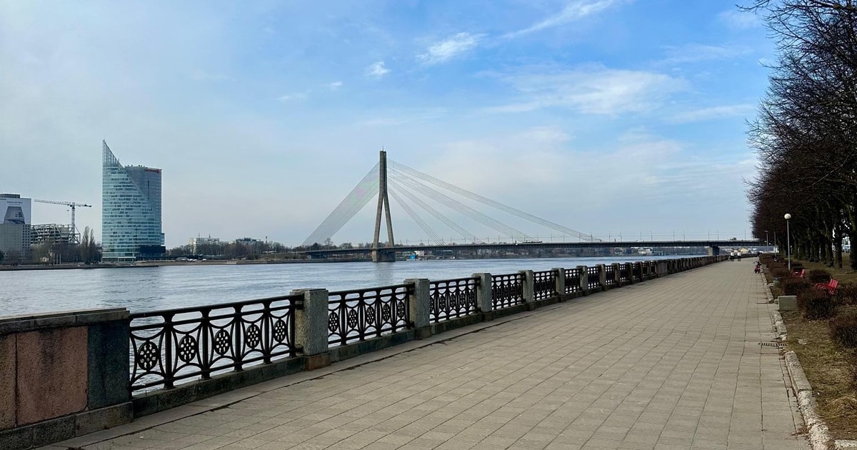 Das hölzerne Riga zu Fuß -Ķīpsala | GetYourGuide