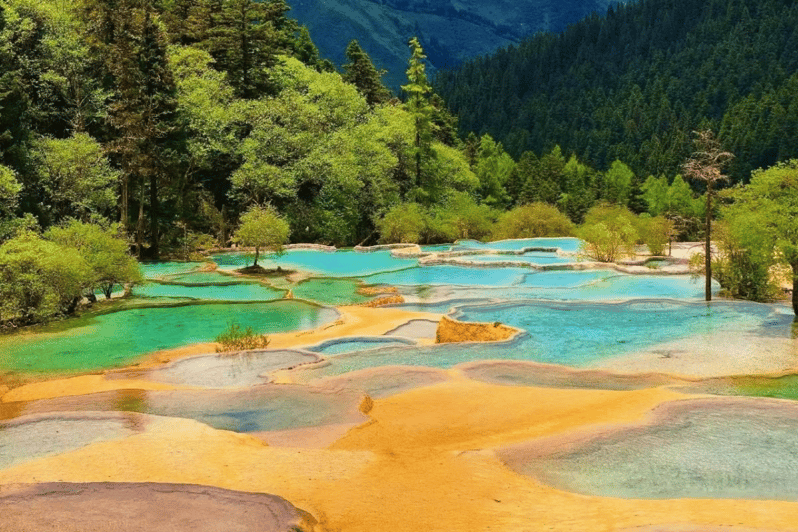 Jiuzhai Valley & Huanglong Scenic Area: 3-Day Private Tour | GetYourGuide