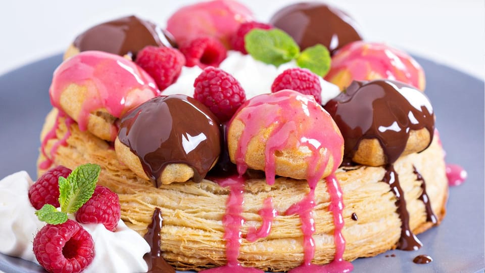 Paris Audioguide - TravelMate app for your smartphone | GetYourGuide