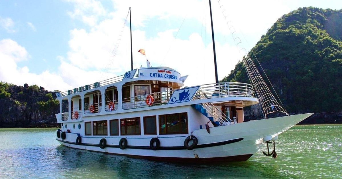 Die Insel Cat Ba: Halong & Lan Ha Bay, gemütliches Boot, Radfahren ...