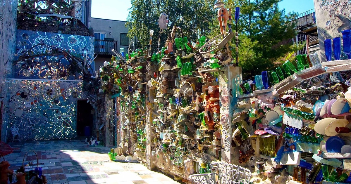 TRAINING TPC Philadelphia: Magic Gardens | GetYourGuide