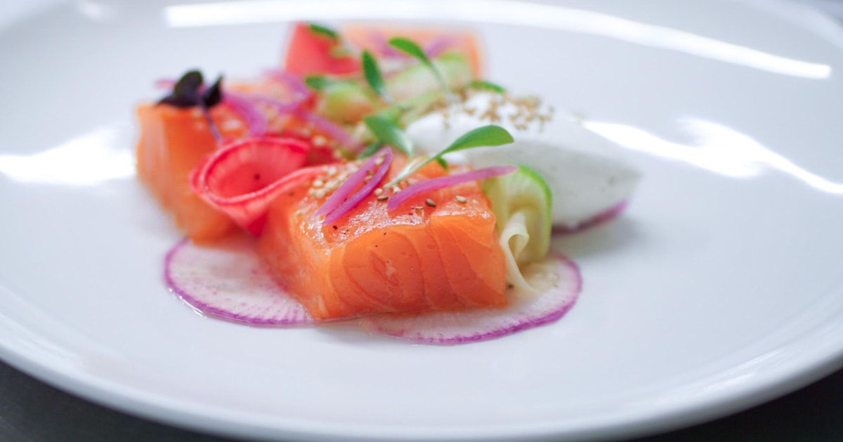 Bateau le libellule : Déjeuner croisière | GetYourGuide