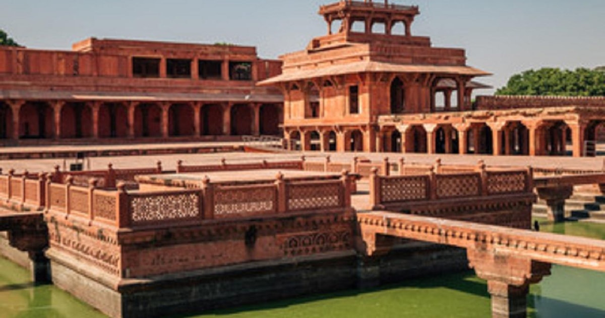 Agra Fatehpur Sikri Day Round Trip with Sikandra Tomb. | GetYourGuide