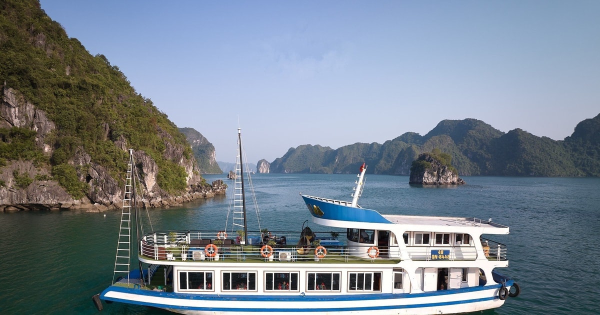 Ha Noi: 1 Day Ha Long Bay Cruise / Cave, Titop Island, Kayak | GetYourGuide