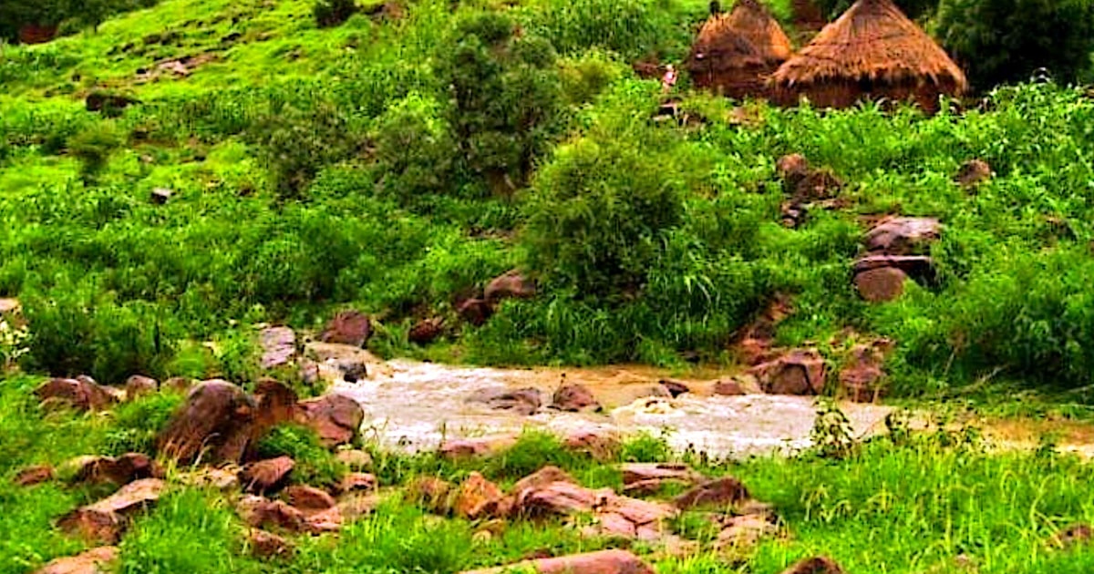 Day trip Wenchi crater lakes | GetYourGuide