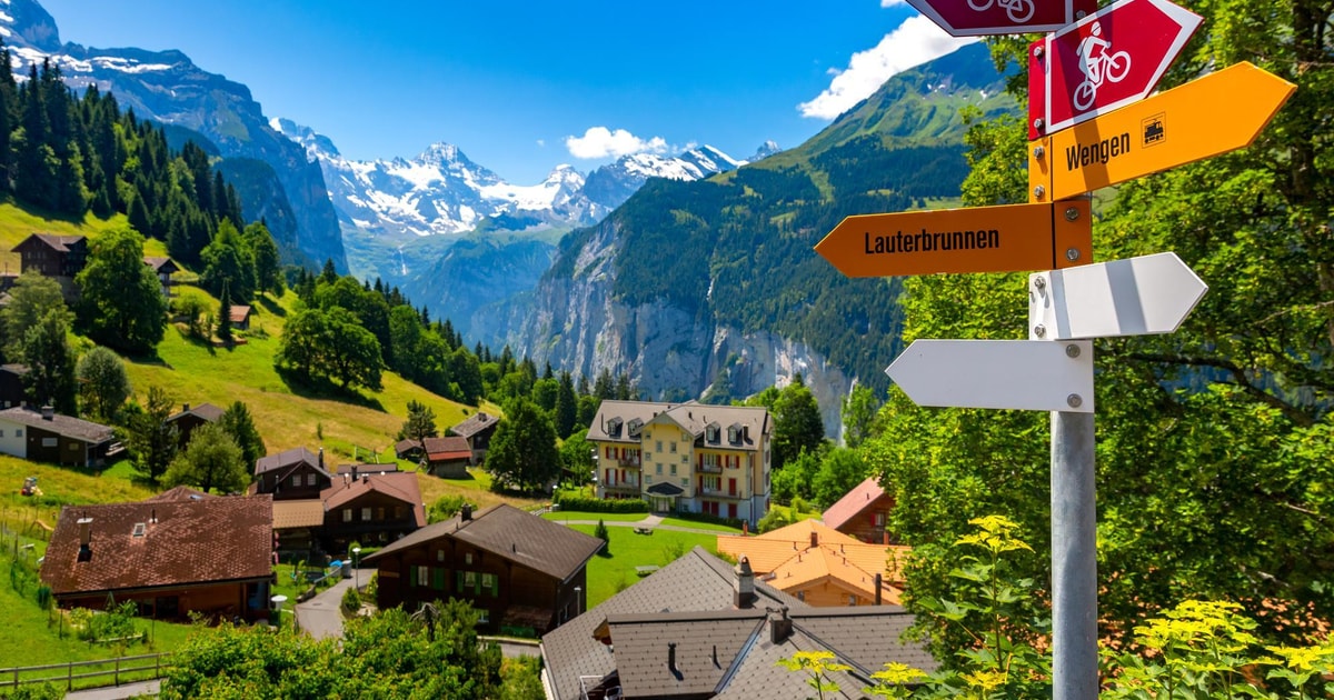 Zúrich:Viaje Privado al Pueblo Suizo de Interlaken y Grindelwald ...