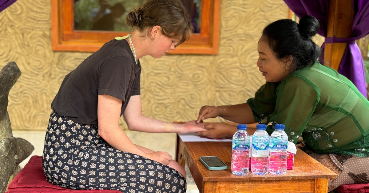 Bali: Ubud Palm of Hand Reading with Balinese Method | GetYourGuide