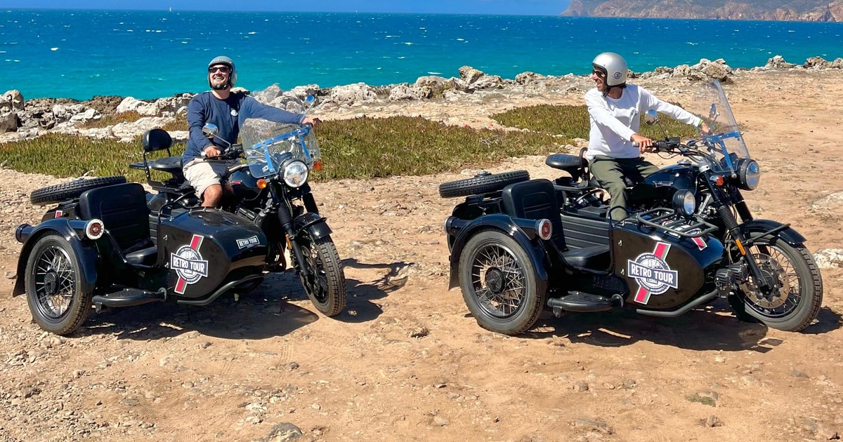 Lisbona : Cascais-Sintra Tour in moto con auto al seguito | GetYourGuide