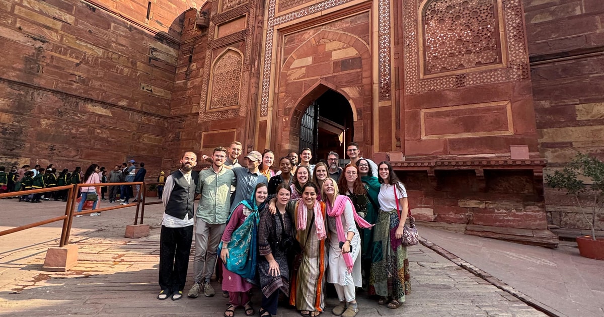 Agra: Agra fort express entry tickets | GetYourGuide