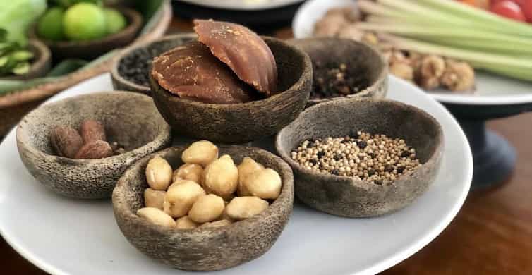 Ubud:Traditional Cooking Class and Market Tour with Transfer | GetYourGuide