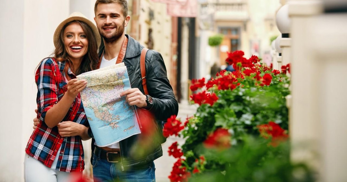 Self-Guided Tour Discover London's History and Attractions | GetYourGuide