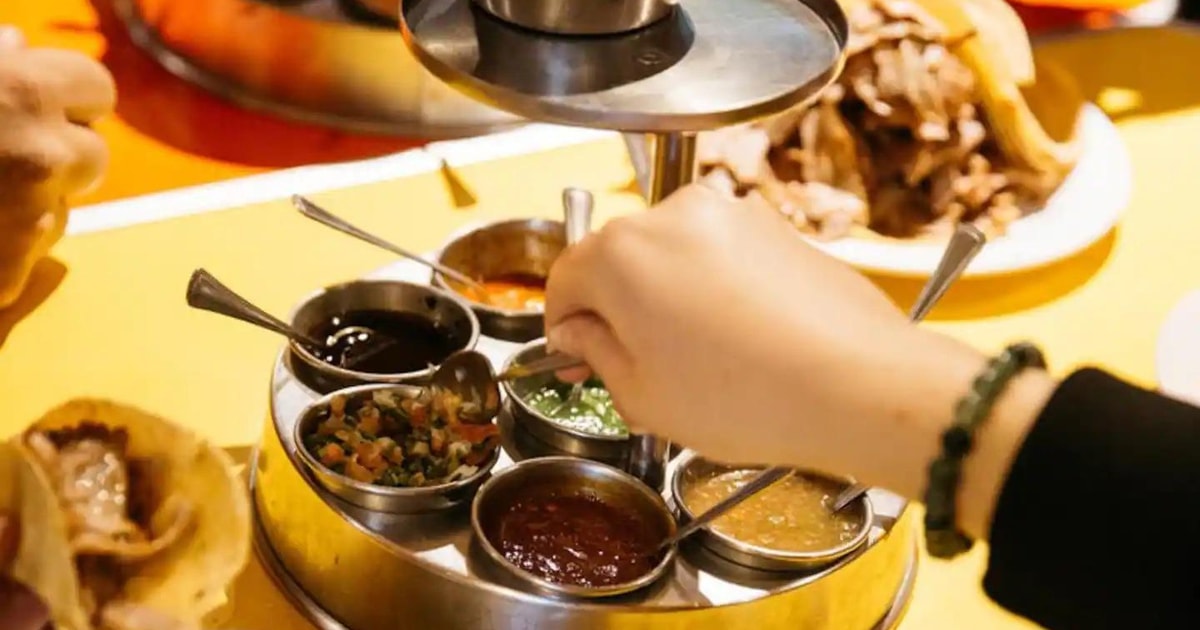 Mexico City Downtown: Taco Tour | GetYourGuide