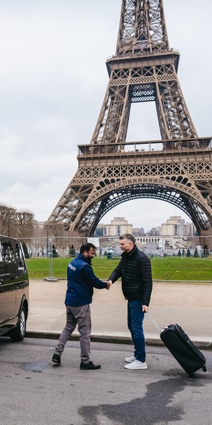 Paris: Charles de Gaulle Airport Private Transfer | GetYourGuide