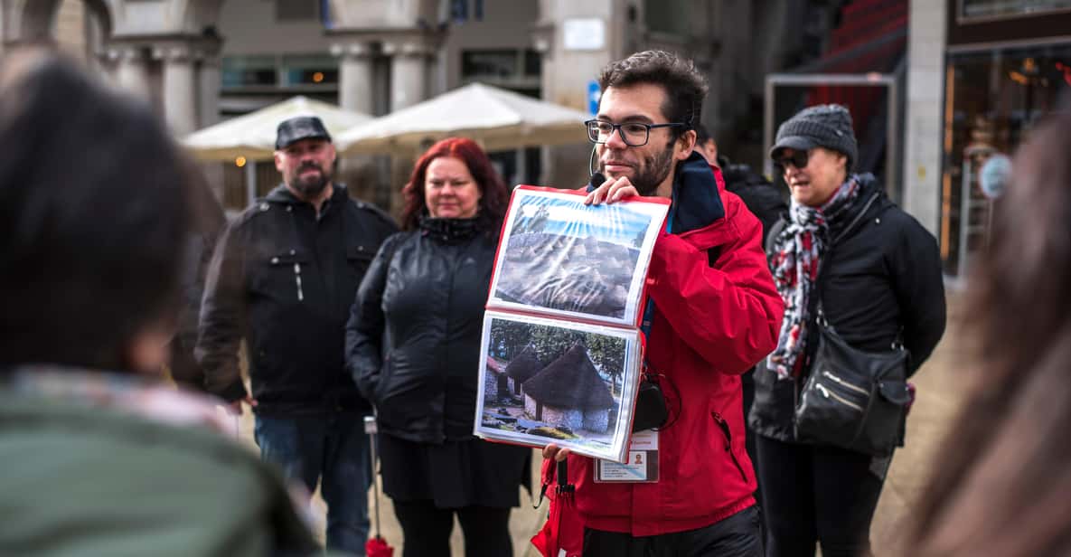 Vigo: Tour a pie con Historia y Cultura local | GetYourGuide