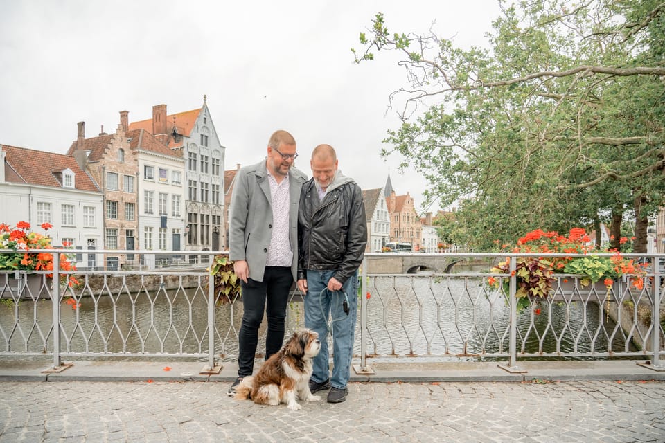 Bruges : Your private 30min. photoshoot in the medieval city | GetYourGuide
