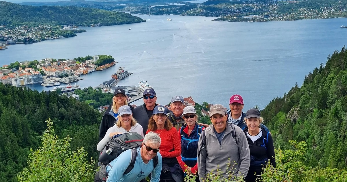 Bergen : Randonnée au sommet de Bergen - Visite publique | GetYourGuide