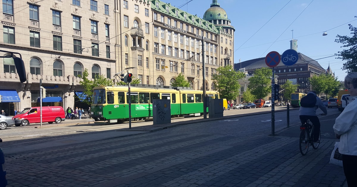 Schatten & Licht: Rundgang durch das verborgene Helsinki | GetYourGuide