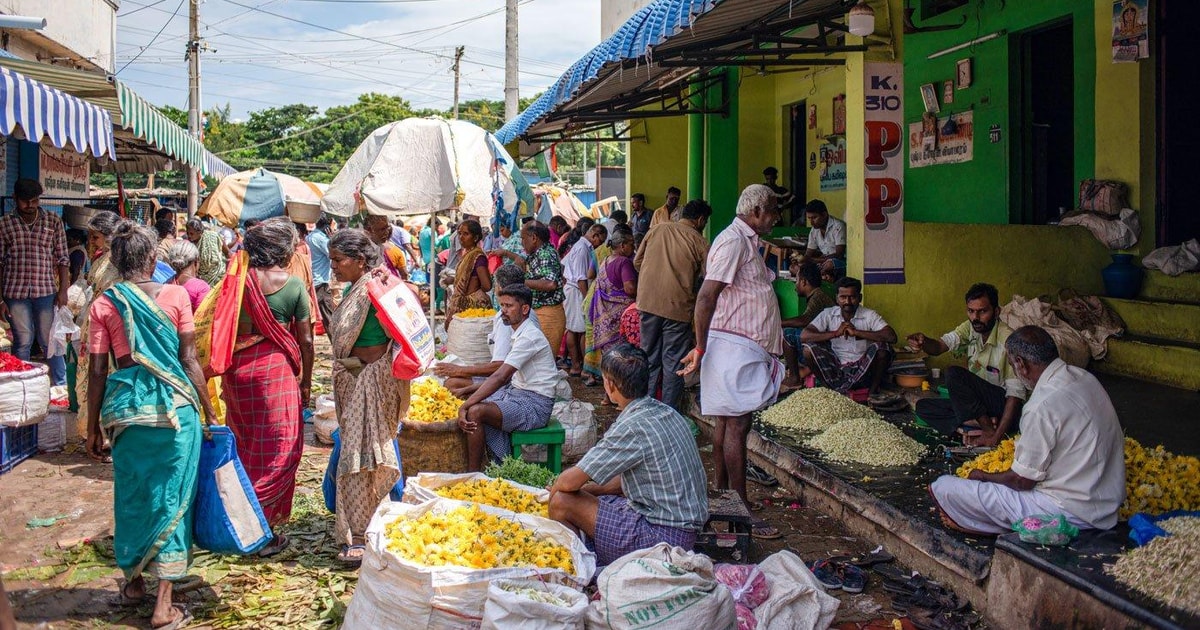 From Trichy : A Private Car and Driver tour to Madurai | GetYourGuide