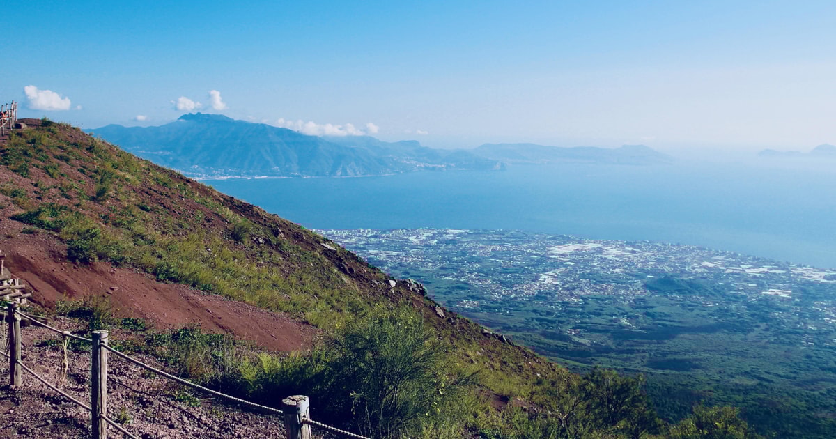 From Sorrento: Pompeii and Vesuvius Guided Tour with Lunch | GetYourGuide