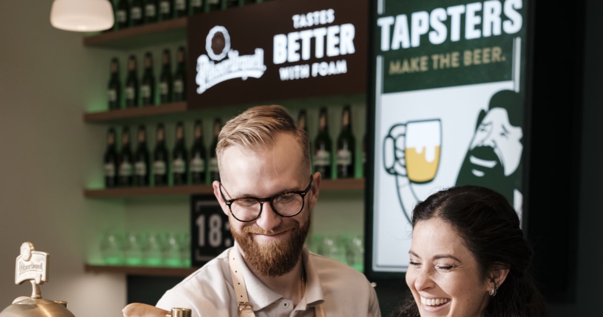 Praag: Bier schenkles bij Pilsner Urquell Experience | GetYourGuide