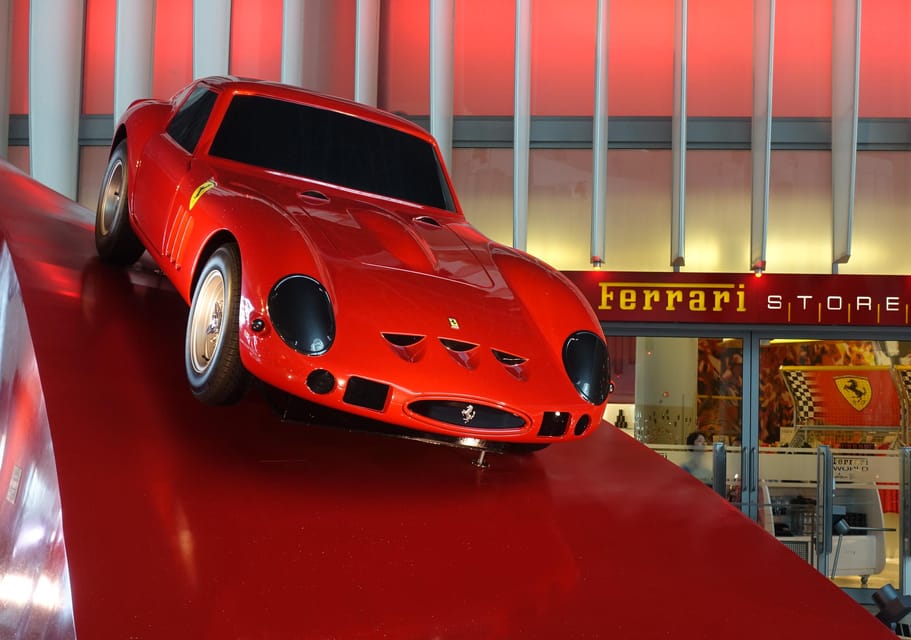 Dubai: Abu Dhabi Sightseeing Tour with Ferrari World Ticket | GetYourGuide