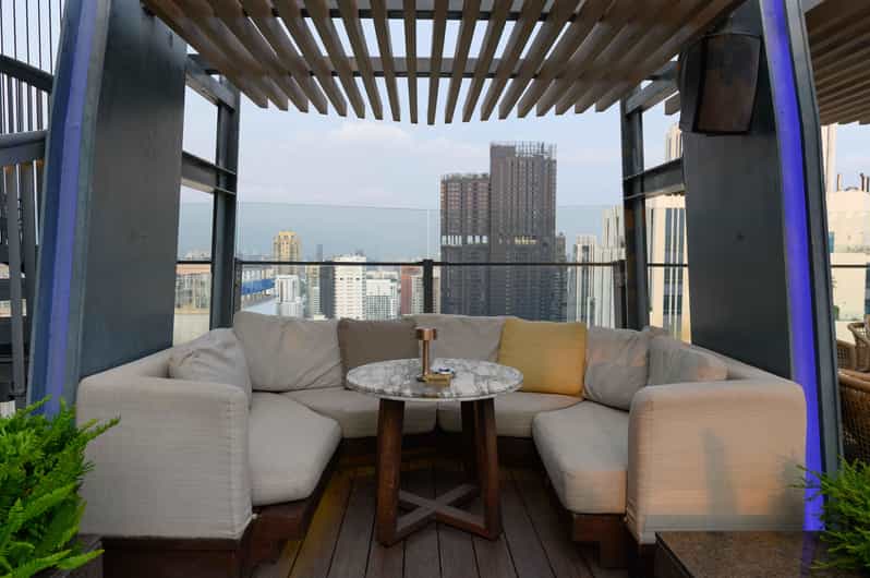 Bangkok : Spectrum Rooftop au Hyatt Regency Sukhumvit | GetYourGuide
