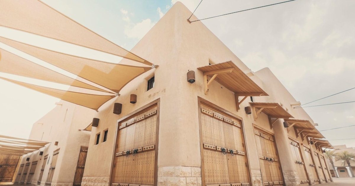 Riyadh: Historical City Full-Day Guided Tour with Transport | GetYourGuide
