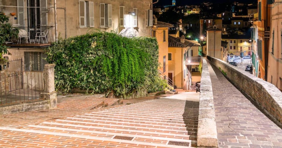 Perugia: Sights & Highlights Walking tour | GetYourGuide