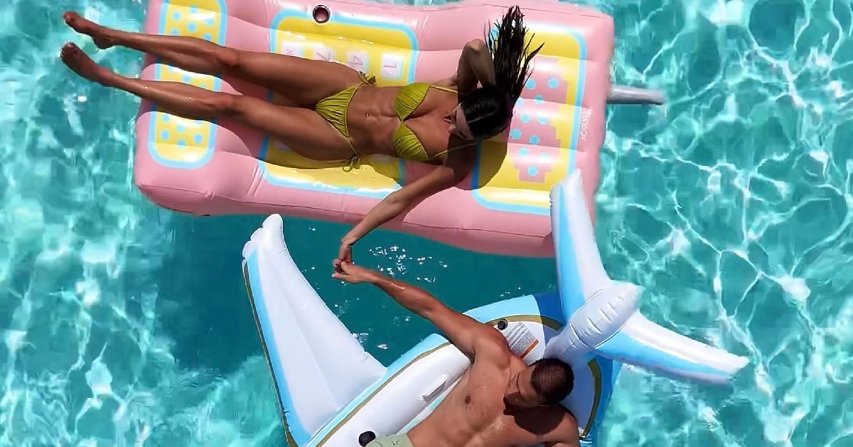 Zanzibar: Float Photoshoot on Kendwa Beach | GetYourGuide