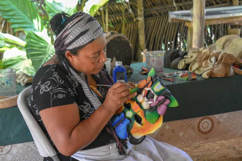 La Fortuna: Os povos do mundo - Povo indígena Maleku | GetYourGuide