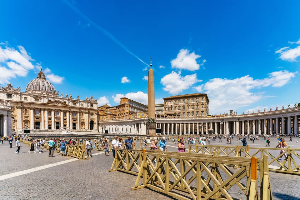 Rome: St. Peter's Basilica, Square and Grottoes Guided Tour | GetYourGuide